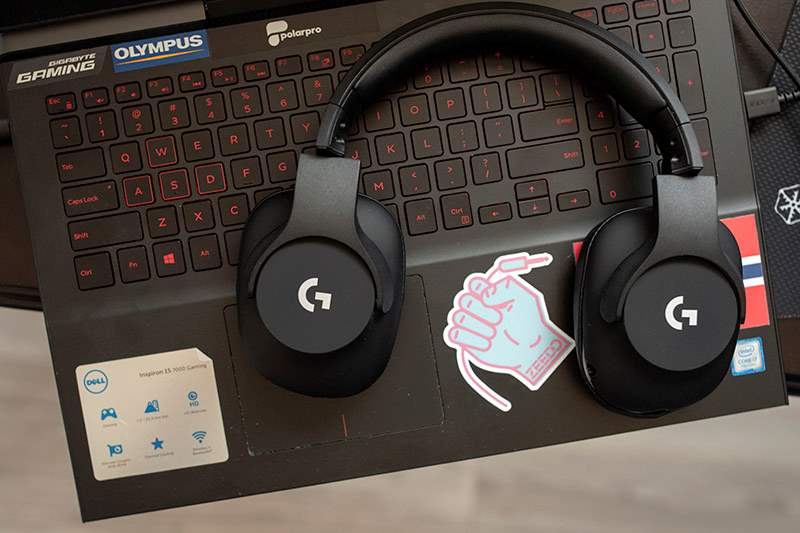 Logitech G Pro Review - Design minimalist si usor - Performante ...