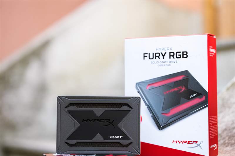 HyperX Fury RGB Review - SSD performant cu iluminare RGB - Ghidul IT